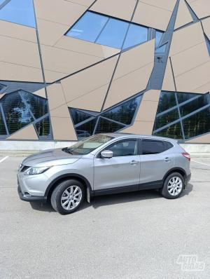 Pelēks Nissan Qashqai 2017 Šauļi, ar dzinēja tilpumu 1.20 L un nobraukumu 206 tūkst. km par 8900 €, foto 4 vietnē AUTOMOTO.COM.LV