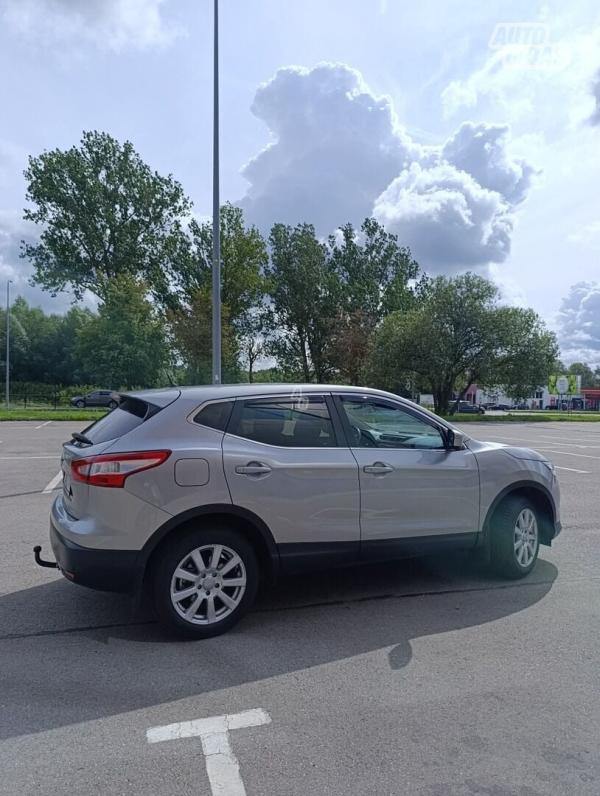 Pelēks Nissan Qashqai 2017 Šauļi, ar dzinēja tilpumu 1.20 L un nobraukumu 206 tūkst. km par 8900 €, foto 6 vietnē AUTOMOTO.COM.LV