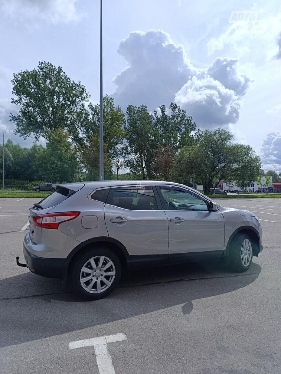 Pelēks Nissan Qashqai 2017 Šauļi, ar dzinēja tilpumu 1.20 L un nobraukumu 206 tūkst. km par 8900 €, foto 7 vietnē AUTOMOTO.COM.LV