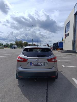Pelēks Nissan Qashqai 2017 Šauļi, ar dzinēja tilpumu 1.20 L un nobraukumu 206 tūkst. km par 8900 €, foto 9 vietnē AUTOMOTO.COM.LV