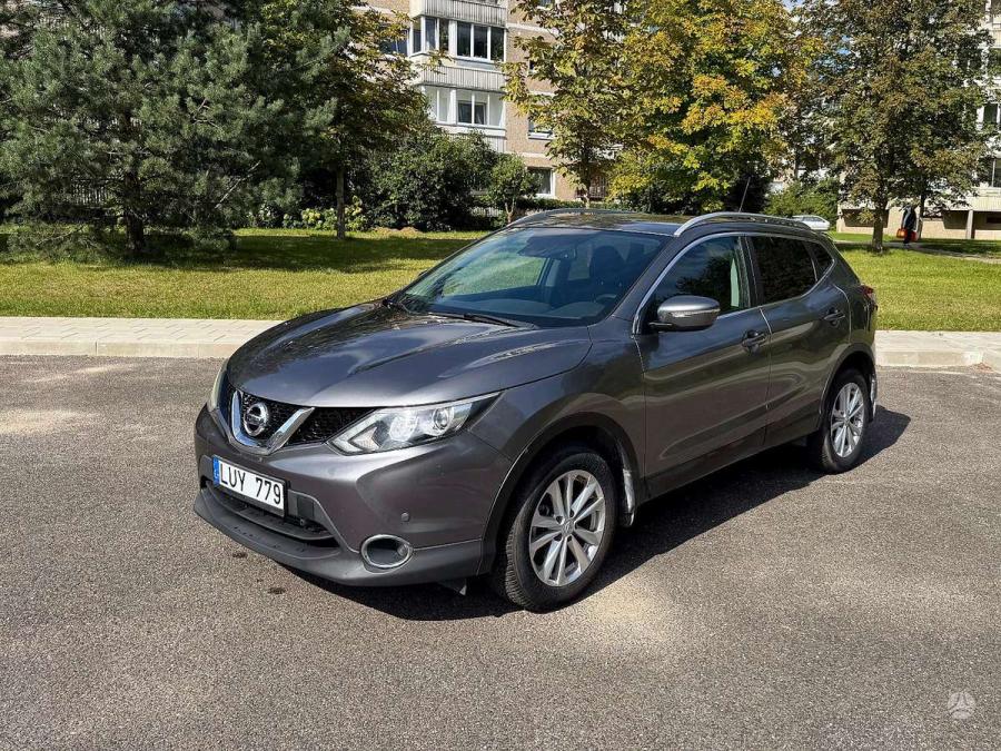Pelēks Nissan Qashqai 2017 Viļņa, ar dzinēja tilpumu 1.20 L un nobraukumu 106 tūkst. km par 11200 €, foto 4 vietnē AUTOMOTO.COM.LV