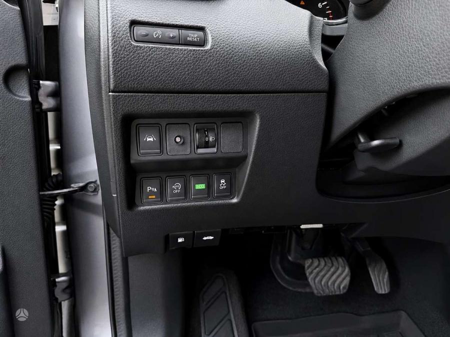 Pelēks Nissan Qashqai 2017 Viļņa, ar dzinēja tilpumu 1.20 L un nobraukumu 106 tūkst. km par 11200 €, foto 19 vietnē AUTOMOTO.COM.LV