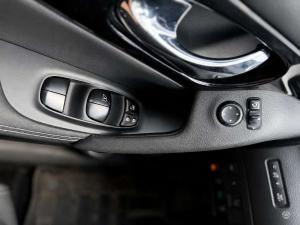 Pelēks Nissan Qashqai 2017 Viļņa, ar dzinēja tilpumu 1.20 L un nobraukumu 106 tūkst. km par 11200 €, foto 24 vietnē AUTOMOTO.COM.LV
