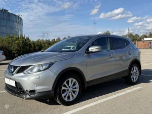Grey Nissan Qashqai 2017 in Siauliai, with an engine capacity of 1.20 L and mileage of 169 thousand km for 5800 €, photo  on AUTOMOTO.COM.LV