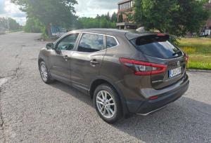 Pelēks Nissan Qashqai 2017 Viļņa, ar dzinēja tilpumu 1.20 L un nobraukumu 41 tūkst. km par 9000 €, foto 5 vietnē AUTOMOTO.COM.LV