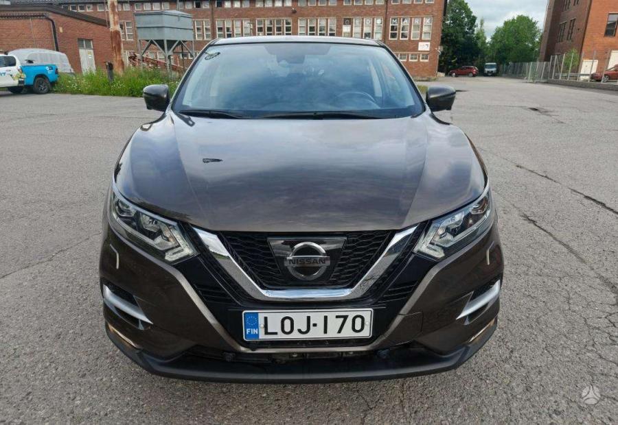 Pelēks Nissan Qashqai 2017 Viļņa, ar dzinēja tilpumu 1.20 L un nobraukumu 41 tūkst. km par 9000 €, foto 8 vietnē AUTOMOTO.COM.LV