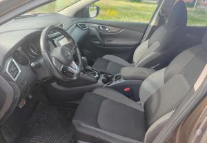 Pelēks Nissan Qashqai 2017 Viļņa, ar dzinēja tilpumu 1.20 L un nobraukumu 41 tūkst. km par 9000 €, foto 9 vietnē AUTOMOTO.COM.LV