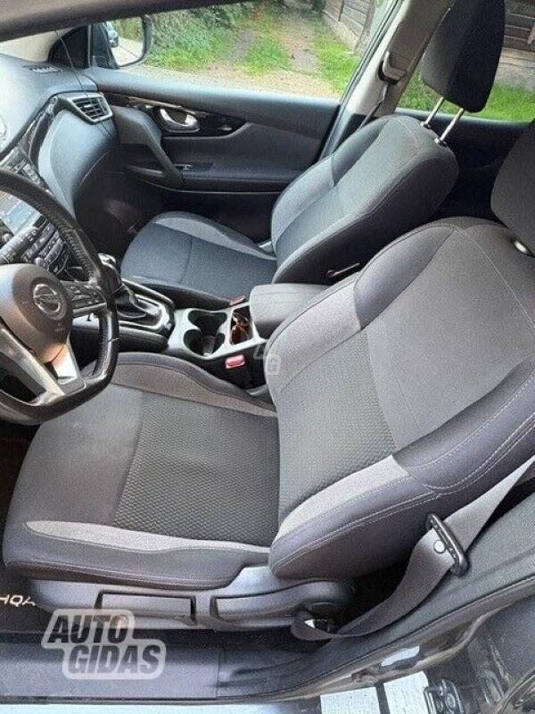 Pelēks Nissan Qashqai 2017 Viļņa, ar dzinēja tilpumu 1.60 L un nobraukumu 199 tūkst. km par 10700 €, foto 10 vietnē AUTOMOTO.COM.LV