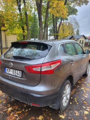 Серый Ниссан Кашкай 2017 в Рига, объемом двигателя 1.60 л и пробегом 335 тыс. км за 5500 €, фото 6 на AUTOMOTO.COM.LV