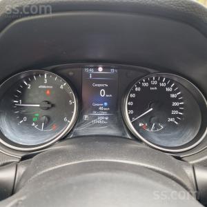 Grey Nissan Qashqai 2018 in Daugavpils, with an engine capacity of 1.60 L and mileage of 177 thousand km for 12500 €, photo 19 on AUTOMOTO.COM.LV
