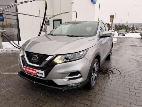 Grey Nissan Qashqai 2018 in Vilnius, with an engine capacity of 1.20 L and mileage of 142 thousand km for 10550 €, photo 3 on AUTOMOTO.COM.LV