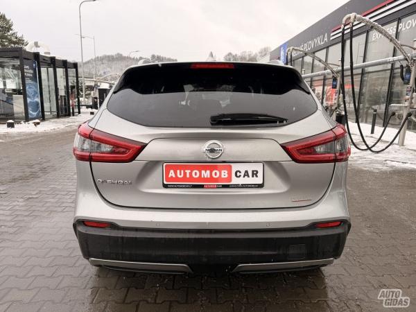 Grey Nissan Qashqai 2018 in Vilnius, with an engine capacity of 1.20 L and mileage of 141 thousand km for 9250 €, photo 5 on AUTOMOTO.COM.LV