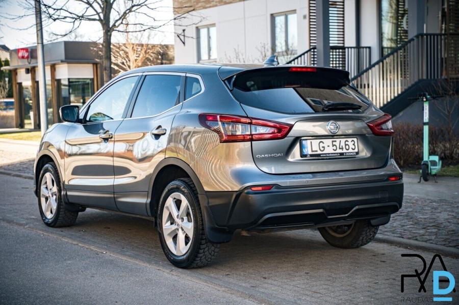 Pelēks Nissan Qashqai 2018 Rīga, ar dzinēja tilpumu 1.60 L un nobraukumu 122 tūkst. km par 12990 €, foto 4 vietnē AUTOMOTO.COM.LV