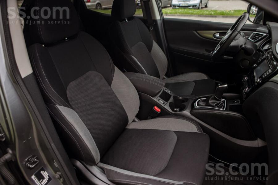 Grey Nissan Qashqai 2018 in Riga, with an engine capacity of 1.20 L and mileage of 0 thousand km for 11350 €, photo 14 on AUTOMOTO.COM.LV