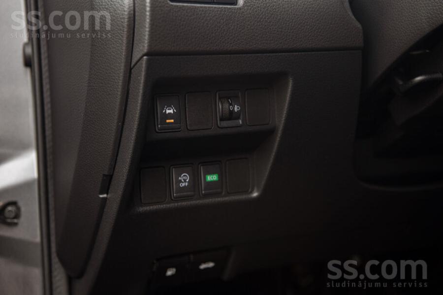Grey Nissan Qashqai 2018 in Riga, with an engine capacity of 1.20 L and mileage of 0 thousand km for 11350 €, photo 23 on AUTOMOTO.COM.LV