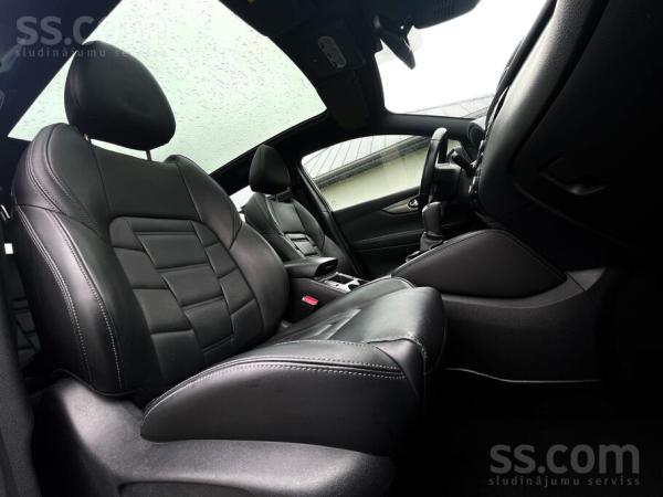 Grey Nissan Qashqai 2018 in Jelgava, with an engine capacity of 1.20 L and mileage of 162 thousand km for 12590 €, photo 5 on AUTOMOTO.COM.LV