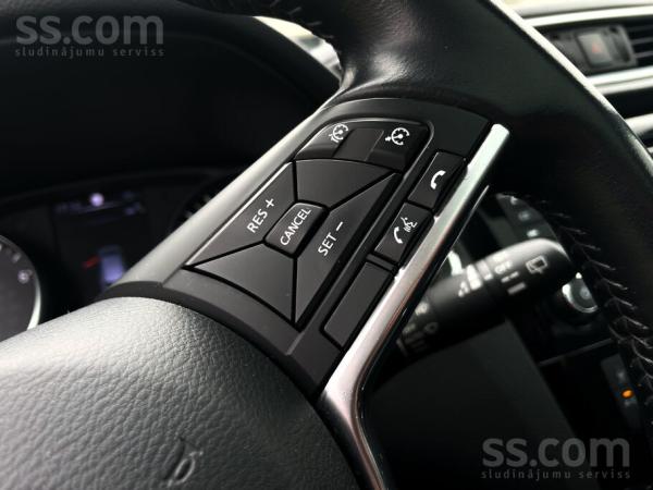 Grey Nissan Qashqai 2018 in Jelgava, with an engine capacity of 1.20 L and mileage of 162 thousand km for 12590 €, photo 8 on AUTOMOTO.COM.LV