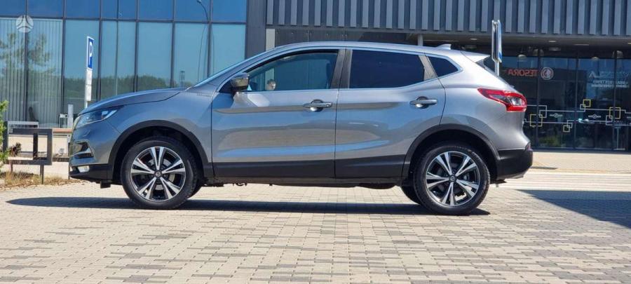 Pelēks Nissan Qashqai 2018 Šauļi, ar dzinēja tilpumu 1.60 L un nobraukumu 197 tūkst. km par 11500 €, foto 5 vietnē AUTOMOTO.COM.LV