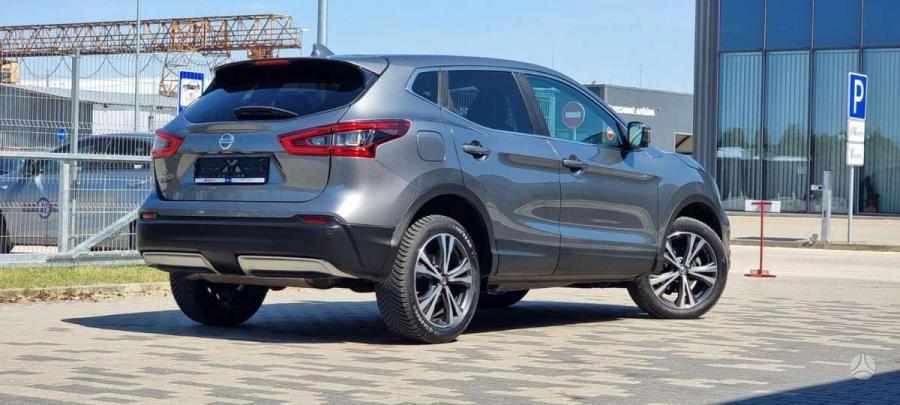 Pelēks Nissan Qashqai 2018 Šauļi, ar dzinēja tilpumu 1.60 L un nobraukumu 197 tūkst. km par 11500 €, foto 10 vietnē AUTOMOTO.COM.LV