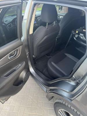 Grey Nissan Qashqai 2018 in Kaunas, with an engine capacity of 1.20 L and mileage of 186 thousand km for 10500 €, photo 10 on AUTOMOTO.COM.LV
