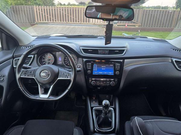 Pelēks Nissan Qashqai 2018 Kauņa, ar dzinēja tilpumu 1.20 L un nobraukumu 186 tūkst. km par 10500 €, foto 10 vietnē AUTOMOTO.COM.LV