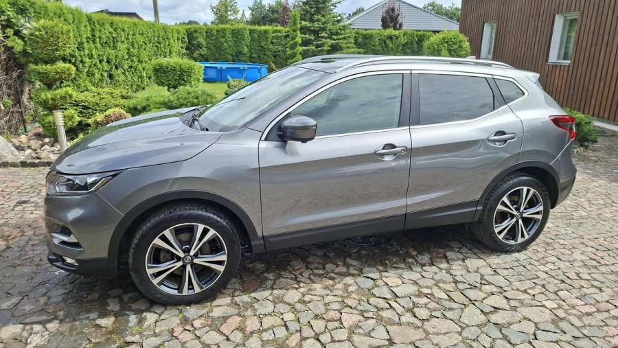 Pelēks Nissan Qashqai 2018 Kauņa, ar dzinēja tilpumu 1.33 L un nobraukumu 86 tūkst. km par 13650 €, foto 32 vietnē AUTOMOTO.COM.LV
