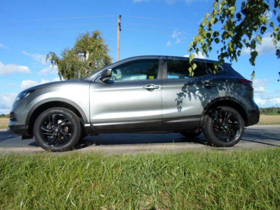 Pelēks Nissan Qashqai 2018 Šauļi, ar dzinēja tilpumu 1.20 L un nobraukumu 110 tūkst. km par 9600 €, foto 9 vietnē AUTOMOTO.COM.LV