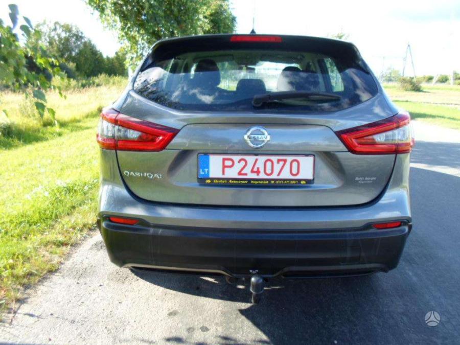 Pelēks Nissan Qashqai 2018 Šauļi, ar dzinēja tilpumu 1.20 L un nobraukumu 110 tūkst. km par 9600 €, foto 18 vietnē AUTOMOTO.COM.LV