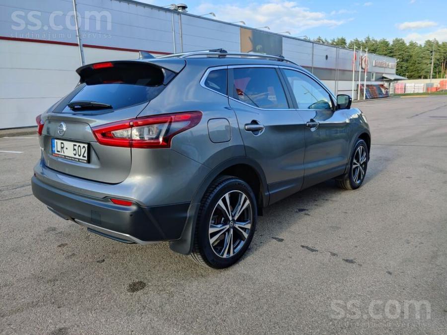 Pelēks Nissan Qashqai 2018 Rīga, ar dzinēja tilpumu 1.20 L un nobraukumu 105 tūkst. km par 15990 €, foto 5 vietnē AUTOMOTO.COM.LV