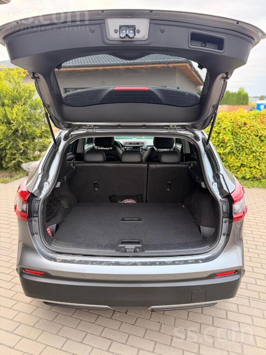 Pelēks Nissan Qashqai 2018 Rīga, ar dzinēja tilpumu 1.20 L un nobraukumu 105 tūkst. km par 15990 €, foto 7 vietnē AUTOMOTO.COM.LV