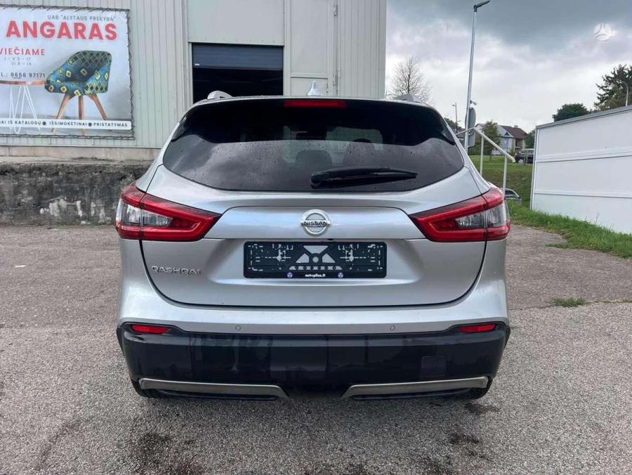 Grey Nissan Qashqai 2018 in Alytus, with an engine capacity of 1.20 L and mileage of 49 thousand km for 6900 €, photo 7 on AUTOMOTO.COM.LV