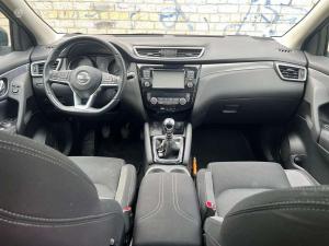 Grey Nissan Qashqai 2018 in Alytus, with an engine capacity of 1.20 L and mileage of 49 thousand km for 6900 €, photo 11 on AUTOMOTO.COM.LV