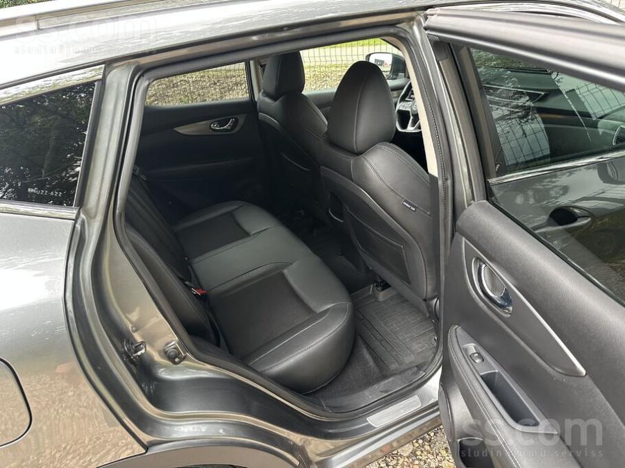 Grey Nissan Qashqai 2018 in Cesis, with an engine capacity of 1.20 L and mileage of 0 thousand km for 12600 €, photo 14 on AUTOMOTO.COM.LV