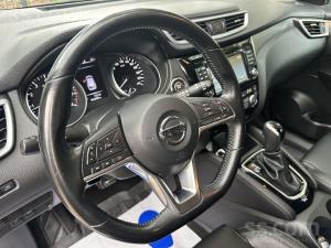 Grey Nissan Qashqai 2018 in Cesis, with an engine capacity of 1.20 L and mileage of 0 thousand km for 12600 €, photo 19 on AUTOMOTO.COM.LV