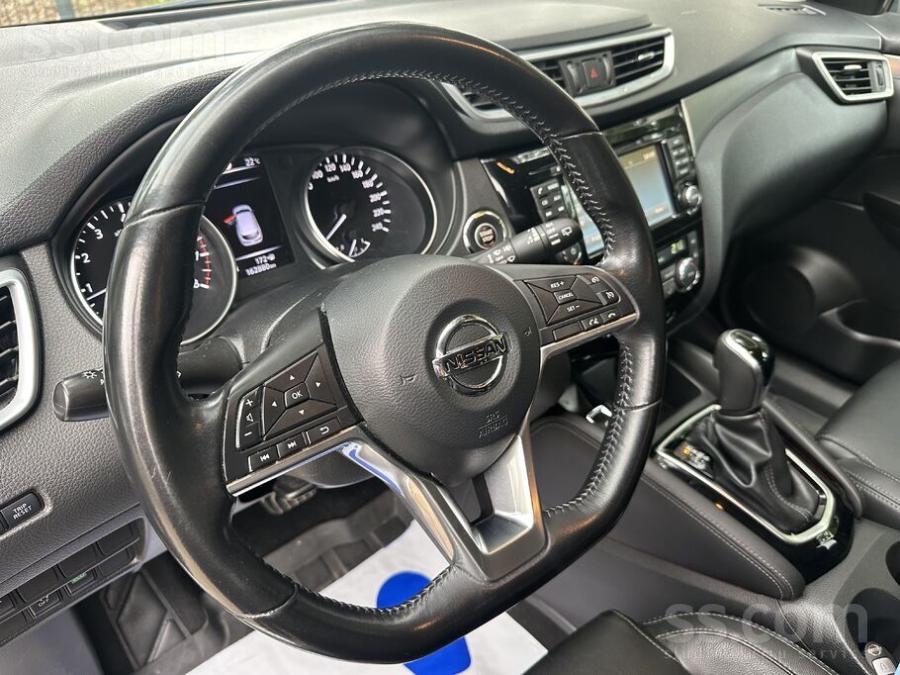 Grey Nissan Qashqai 2018 in Cesis, with an engine capacity of 1.20 L and mileage of 0 thousand km for 12600 €, photo 19 on AUTOMOTO.COM.LV