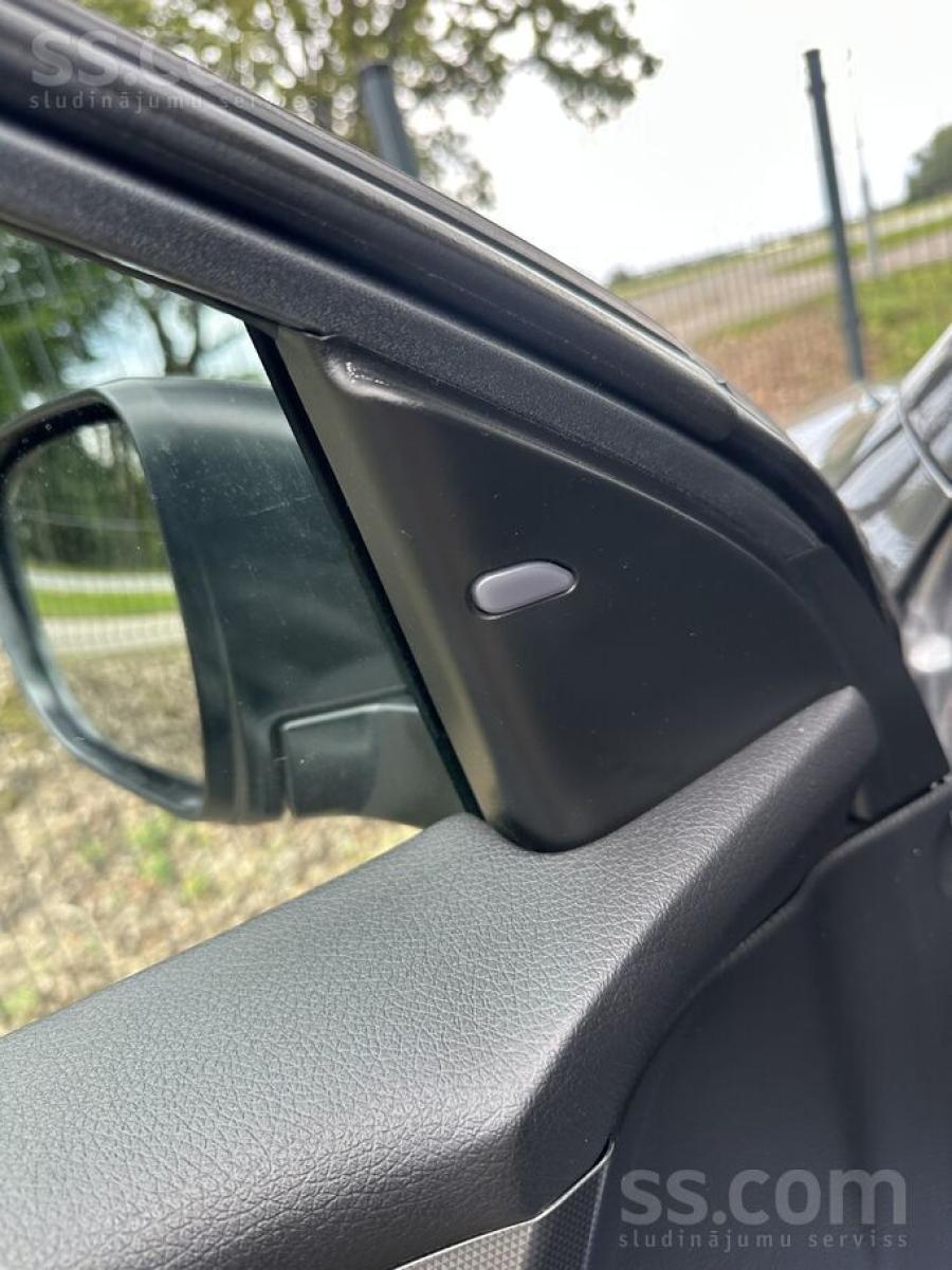 Grey Nissan Qashqai 2018 in Cesis, with an engine capacity of 1.20 L and mileage of 0 thousand km for 12600 €, photo 24 on AUTOMOTO.COM.LV