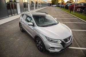 Grey Nissan Qashqai 2018 in Kaunas, with an engine capacity of 1.20 L and mileage of 125 thousand km for 12200 €, photo 8 on AUTOMOTO.COM.LV