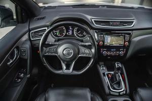 Grey Nissan Qashqai 2018 in Kaunas, with an engine capacity of 1.20 L and mileage of 125 thousand km for 12200 €, photo 12 on AUTOMOTO.COM.LV