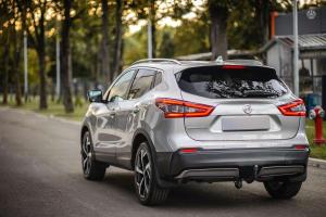 Grey Nissan Qashqai 2018 in Kaunas, with an engine capacity of 1.20 L and mileage of 125 thousand km for 12200 €, photo 27 on AUTOMOTO.COM.LV
