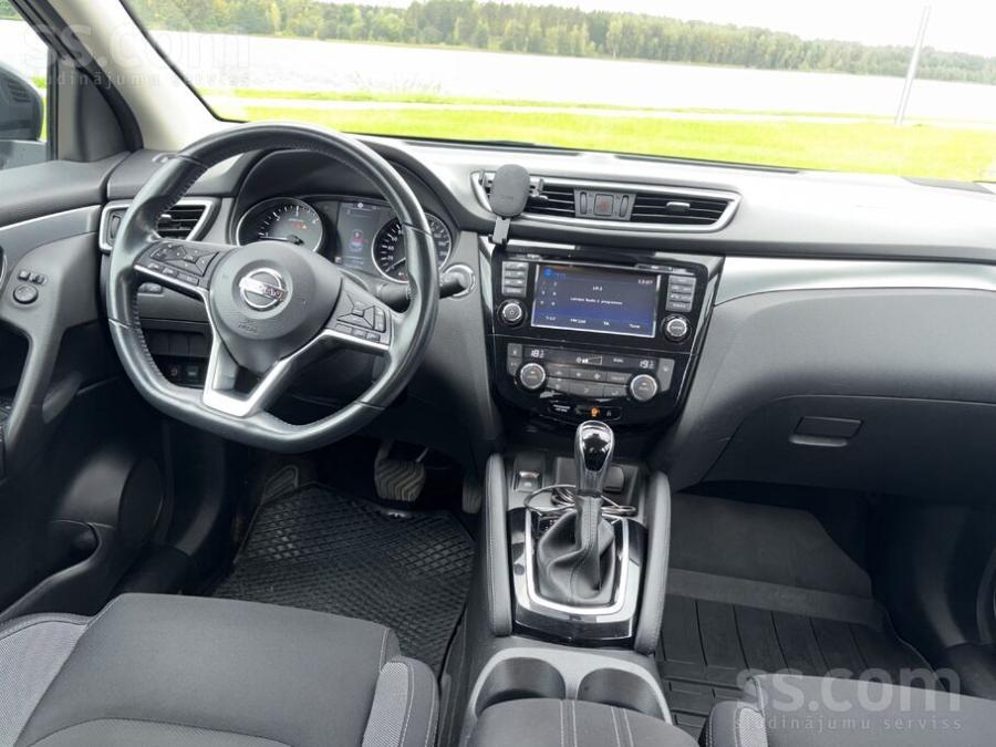 Pelēks Nissan Qashqai 2018 Ogre, ar dzinēja tilpumu 1.60 L un nobraukumu 208 tūkst. km par 10300 €, foto 6 vietnē AUTOMOTO.COM.LV