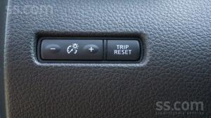 Grey Nissan Qashqai 2018 in Riga, with an engine capacity of 1.20 L and mileage of 203 thousand km for 9190 €, photo 27 on AUTOMOTO.COM.LV