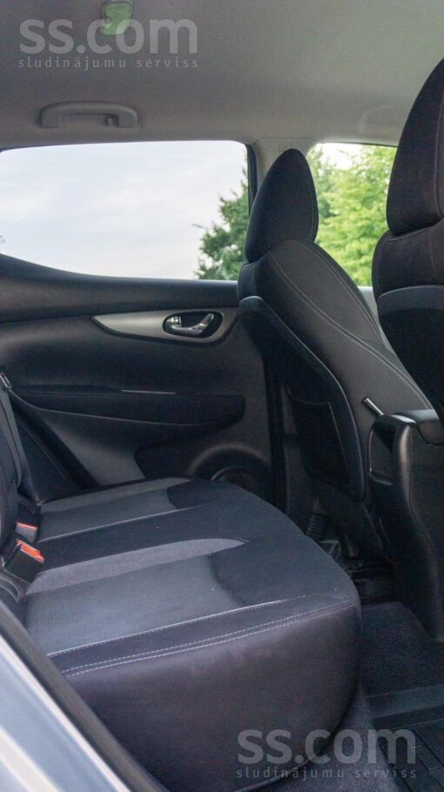 Grey Nissan Qashqai 2018 in Riga, with an engine capacity of 1.20 L and mileage of 203 thousand km for 9190 €, photo 31 on AUTOMOTO.COM.LV