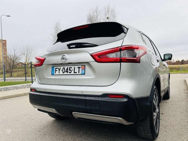 Pelēks Nissan Qashqai 2019 Kauņa, ar dzinēja tilpumu 1.46 L un nobraukumu 199 tūkst. km par 12300 €, foto 8 vietnē AUTOMOTO.COM.LV