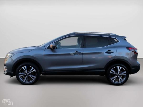 Grey Nissan Qashqai 2019 in Kaunas, with an engine capacity of 1.30 L and mileage of 29 thousand km for 21664 €, photo 4 on AUTOMOTO.COM.LV