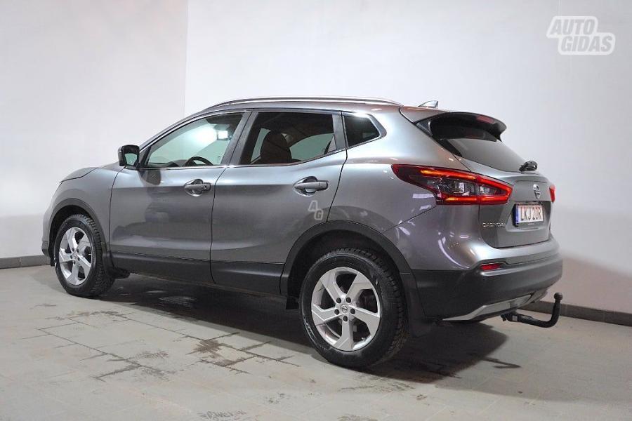 Grey Nissan Qashqai 2019 in Kaunas, with an engine capacity of 0.00 L and mileage of 57 thousand km for 21469 €, photo 5 on AUTOMOTO.COM.LV