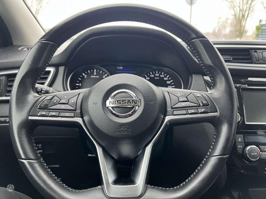 Grey Nissan Qashqai 2019 in Kaunas, with an engine capacity of 1.46 L and mileage of 200 thousand km for 12300 €, photo 17 on AUTOMOTO.COM.LV