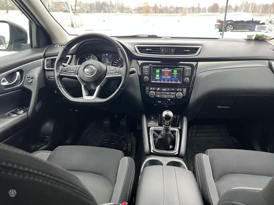 Grey Nissan Qashqai 2019 in Kaunas, with an engine capacity of 1.46 L and mileage of 200 thousand km for 12300 €, photo 20 on AUTOMOTO.COM.LV