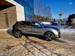 Grey Nissan Qashqai 2019 in Vilnius, with an engine capacity of 1.33 L and mileage of 115 thousand km for 14000 €, photo 3 on AUTOMOTO.COM.LV