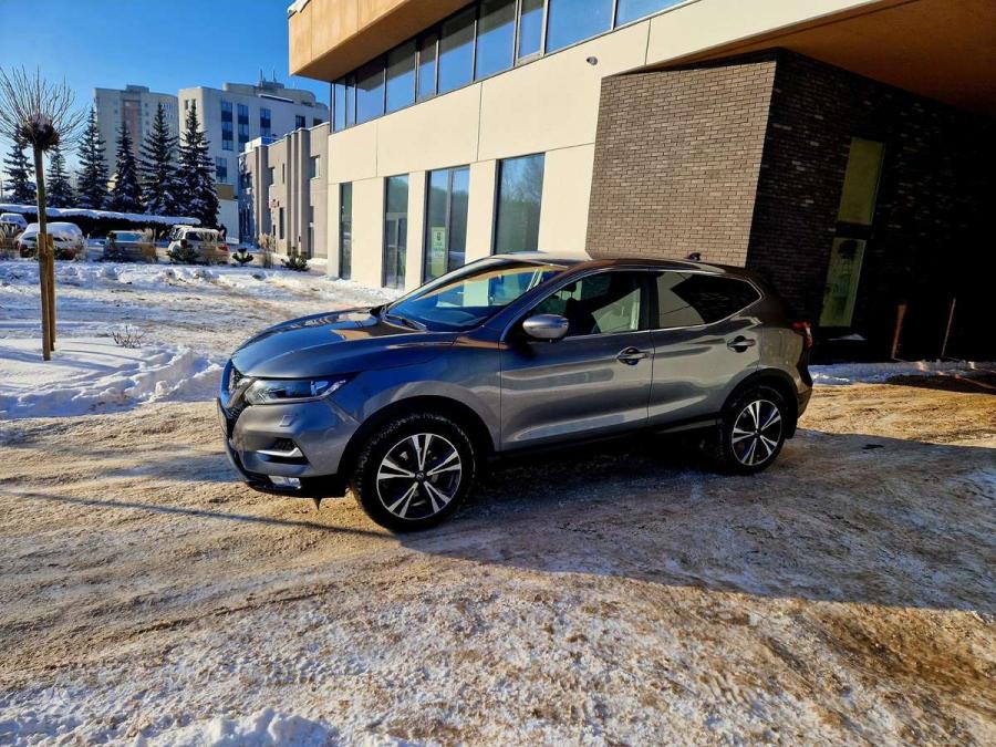 Grey Nissan Qashqai 2019 in Vilnius, with an engine capacity of 1.33 L and mileage of 115 thousand km for 14000 €, photo 7 on AUTOMOTO.COM.LV