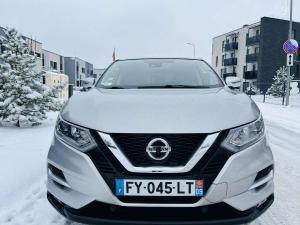Grey Nissan Qashqai 2019 in Kaunas, with an engine capacity of 1.46 L and mileage of 204 thousand km for 11950 €, photo 2 on AUTOMOTO.COM.LV
